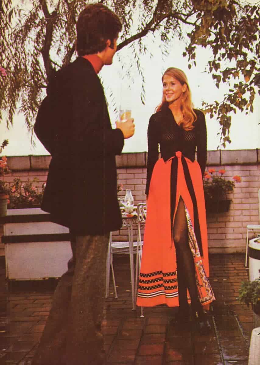 Forgotten Fashion: The Hostess Dress - Things Boomers Like